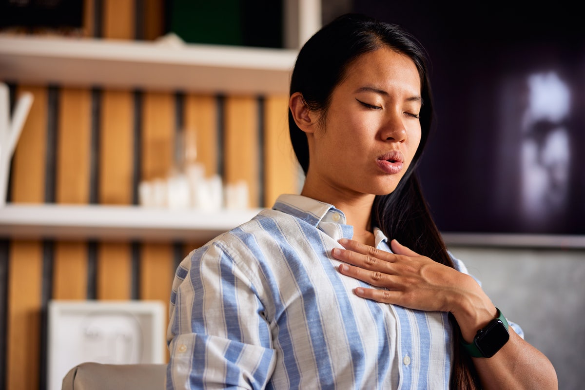 How to Do Pursed Lip Breathing
